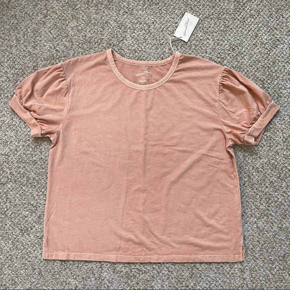 Universal Thread | Tops | Universal Thread Xl Short Sleeve Tee Nwt ...